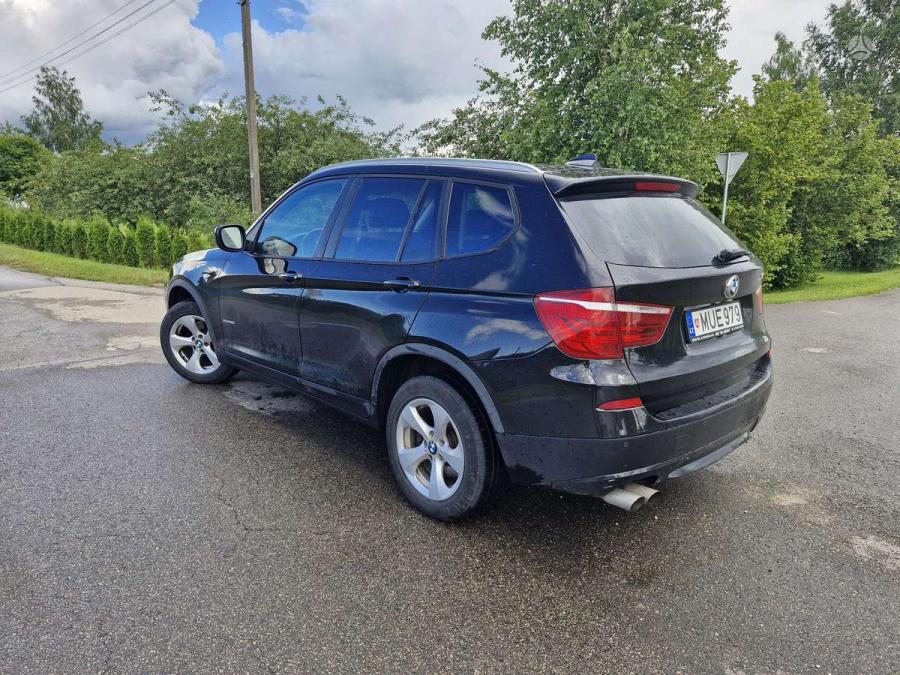 Black BMW X3 2011 in Alytus, with an engine capacity of 3.00 L and mileage of 290 thousand km for 5250 €, photo 11 on AUTOMOTO.COM.LV