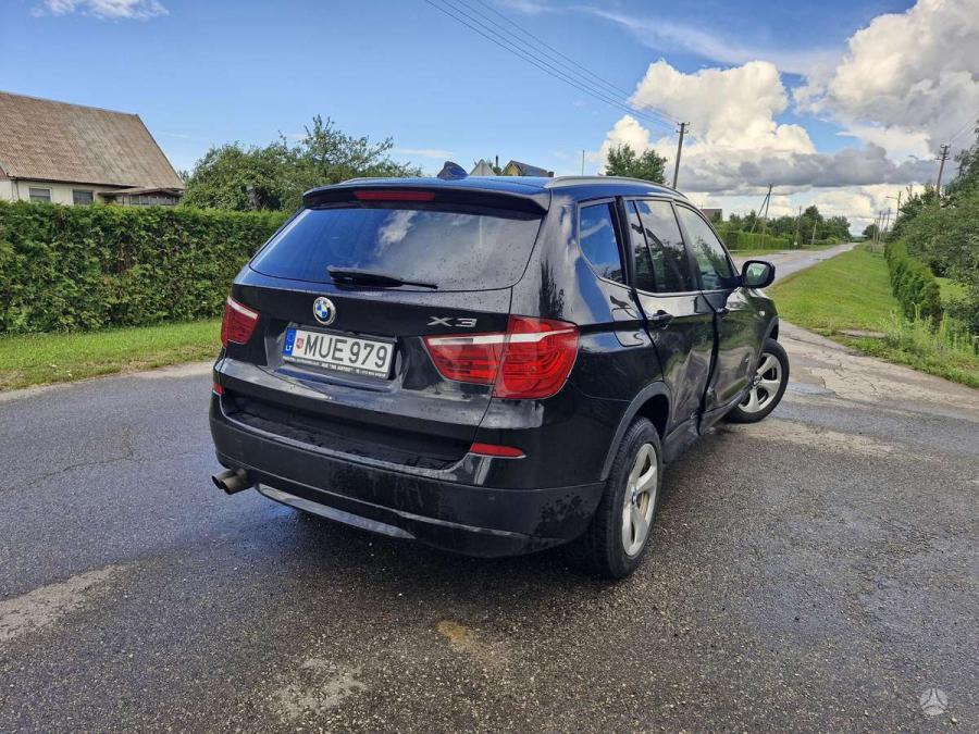 Black BMW X3 2011 in Alytus, with an engine capacity of 3.00 L and mileage of 290 thousand km for 5250 €, photo 13 on AUTOMOTO.COM.LV