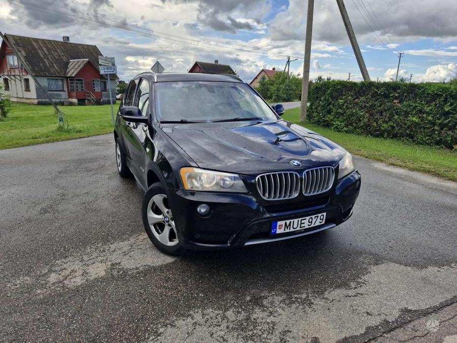 Black BMW X3 2011 in Alytus, with an engine capacity of 3.00 L and mileage of 290 thousand km for 5250 €, photo 14 on AUTOMOTO.COM.LV