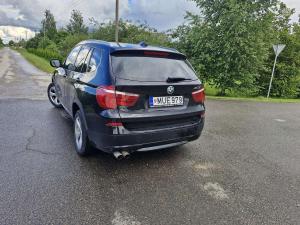 Black BMW X3 2011 in Alytus, with an engine capacity of 3.00 L and mileage of 290 thousand km for 5250 €, photo 19 on AUTOMOTO.COM.LV