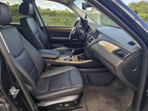Black BMW X3 2011 in Alytus, with an engine capacity of 3.00 L and mileage of 290 thousand km for 5250 €, photo 25 on AUTOMOTO.COM.LV