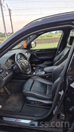 Black BMW X3 2011 in Aizkraukle, with an engine capacity of 3.00 L and mileage of 221 thousand km for 12000 €, photo 5 on AUTOMOTO.COM.LV