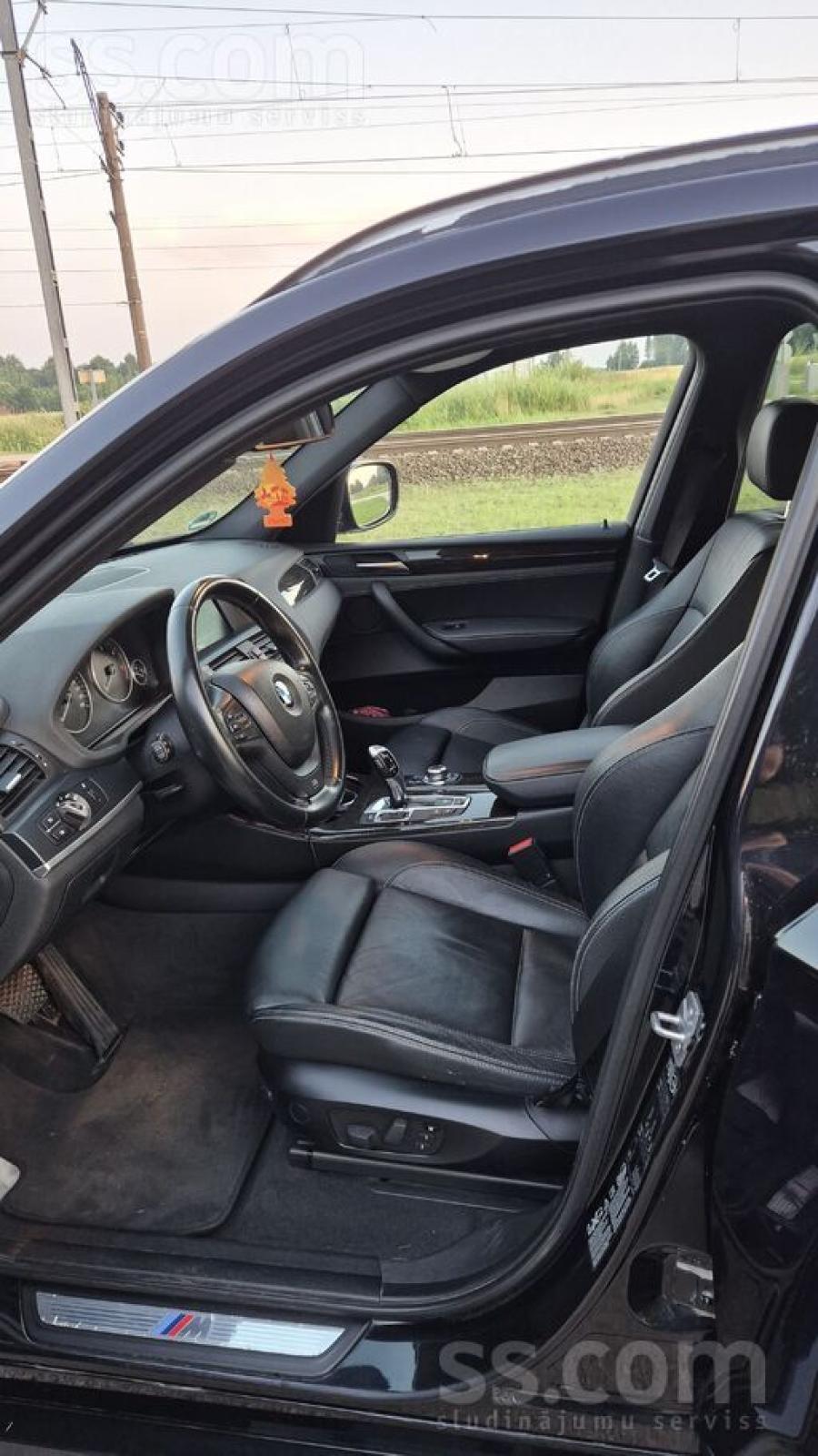Black BMW X3 2011 in Aizkraukle, with an engine capacity of 3.00 L and mileage of 221 thousand km for 12000 €, photo 5 on AUTOMOTO.COM.LV