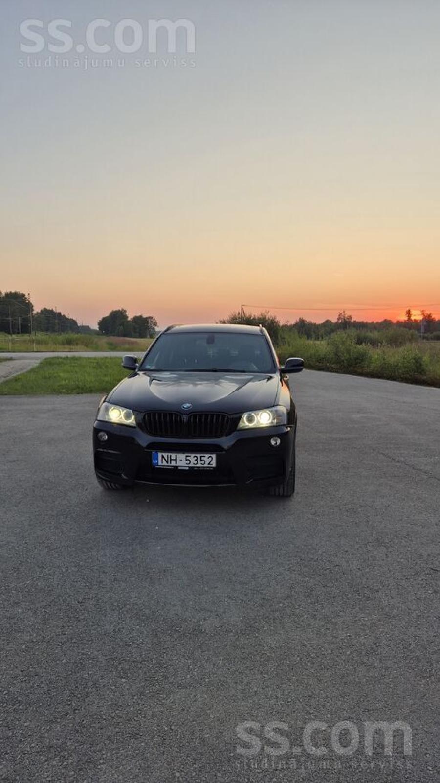 Black BMW X3 2011 in Aizkraukle, with an engine capacity of 3.00 L and mileage of 221 thousand km for 12000 €, photo 9 on AUTOMOTO.COM.LV