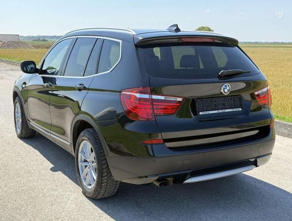 Black BMW X3 2011 in Raseiniai, with an engine capacity of 2.00 L and mileage of 198 thousand km for 8900 €, photo 5 on AUTOMOTO.COM.LV