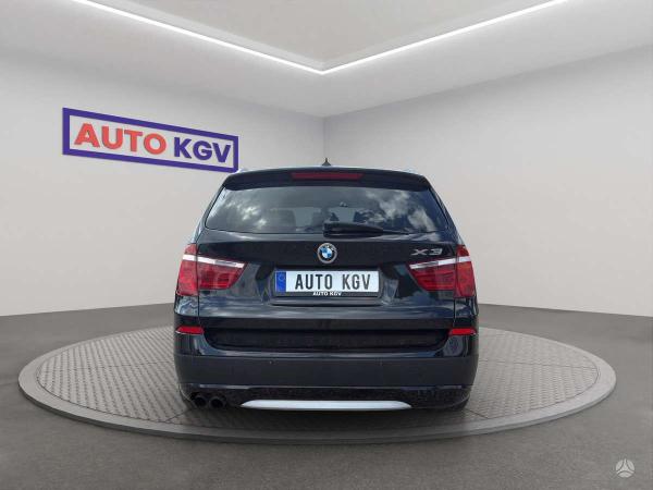 Black BMW X3 2011 in Kaunas, with an engine capacity of 3.00 L and mileage of 379 thousand km for 10699 €, photo 4 on AUTOMOTO.COM.LV