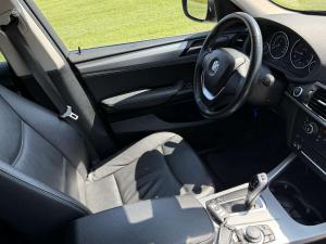 Black BMW X3 2011 in Vilnius, with an engine capacity of 2.00 L and mileage of 198 thousand km for 8900 €, photo 27 on AUTOMOTO.COM.LV