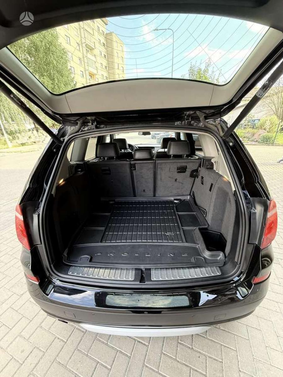 Melns BMW X3 2011 Kauņa, ar dzinēja tilpumu 2.99 L un nobraukumu 311 tūkst. km par 9550 €, foto 8 vietnē AUTOMOTO.COM.LV