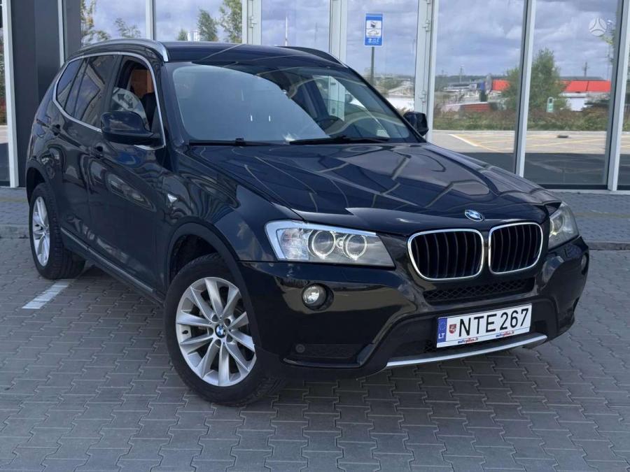 Black BMW X3 2011 in Vilnius, with an engine capacity of 2.00 L and mileage of 311 thousand km for 7700 €, photo 1 on AUTOMOTO.COM.LV