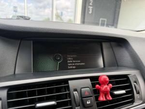 Black BMW X3 2011 in Vilnius, with an engine capacity of 2.00 L and mileage of 311 thousand km for 7700 €, photo 13 on AUTOMOTO.COM.LV