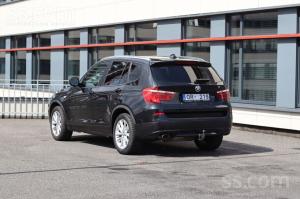 Black BMW X3 2011 in Riga, with an engine capacity of 2.00 L and mileage of 288 thousand km for 8880 €, photo 5 on AUTOMOTO.COM.LV