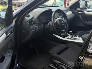 Black BMW X3 2011 in Riga, with an engine capacity of 2.00 L and mileage of 288 thousand km for 8880 €, photo 8 on AUTOMOTO.COM.LV