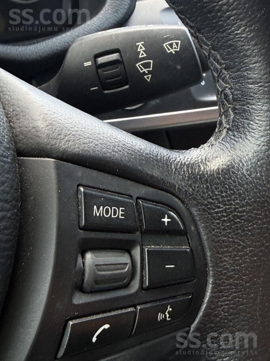 Black BMW X3 2011 in Riga, with an engine capacity of 2.00 L and mileage of 288 thousand km for 8880 €, photo 18 on AUTOMOTO.COM.LV