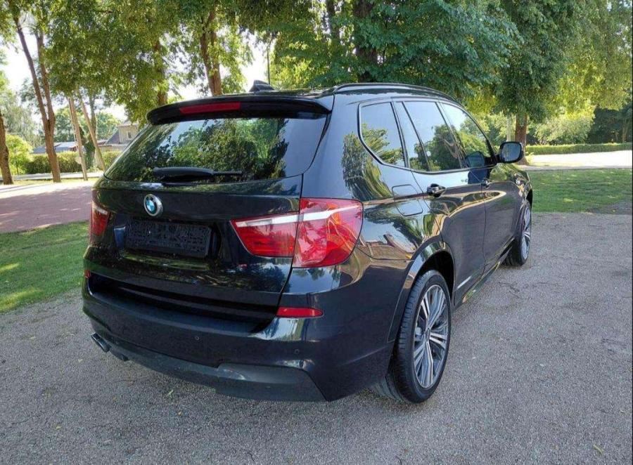 Melns BMW X3 2011 Vilkaviškis, ar dzinēja tilpumu 2.99 L un nobraukumu 198 tūkst. km par 9800 €, foto 8 vietnē AUTOMOTO.COM.LV