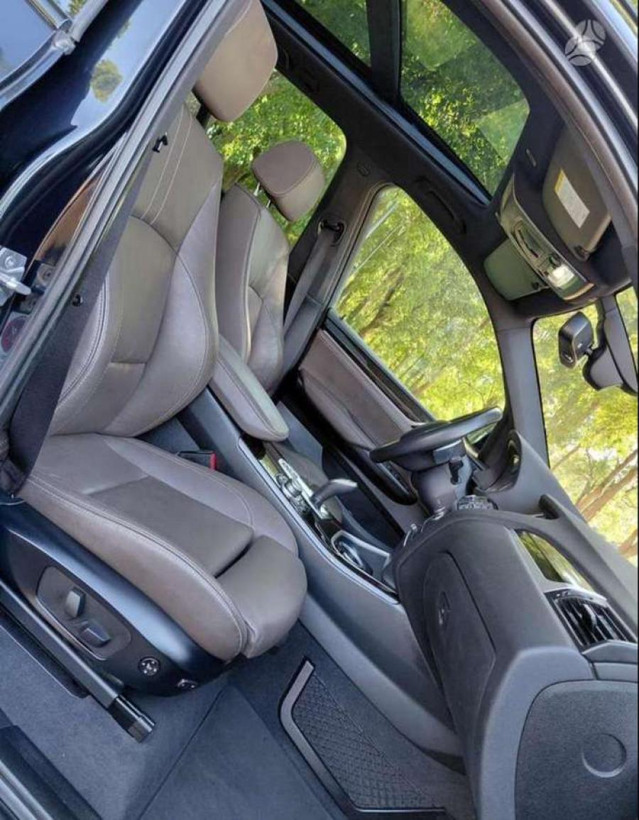 Melns BMW X3 2011 Vilkaviškis, ar dzinēja tilpumu 2.99 L un nobraukumu 198 tūkst. km par 9800 €, foto 32 vietnē AUTOMOTO.COM.LV