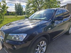 Black BMW X3 2011 in Alytus, with an engine capacity of 2.99 L and mileage of 308 thousand km for 10200 €, photo 4 on AUTOMOTO.COM.LV
