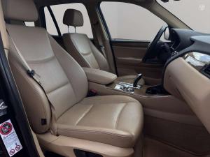 Black BMW X3 2011 in Kaunas, with an engine capacity of 3.00 L and mileage of 379 thousand km for 10699 €, photo 9 on AUTOMOTO.COM.LV