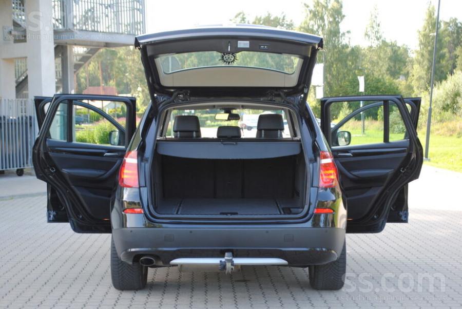 Black BMW X3 2011 in Riga, with an engine capacity of 2.00 L and mileage of 240 thousand km for 10590 €, photo 9 on AUTOMOTO.COM.LV