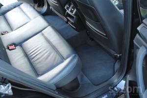 Black BMW X3 2011 in Riga, with an engine capacity of 2.00 L and mileage of 240 thousand km for 10590 €, photo 13 on AUTOMOTO.COM.LV