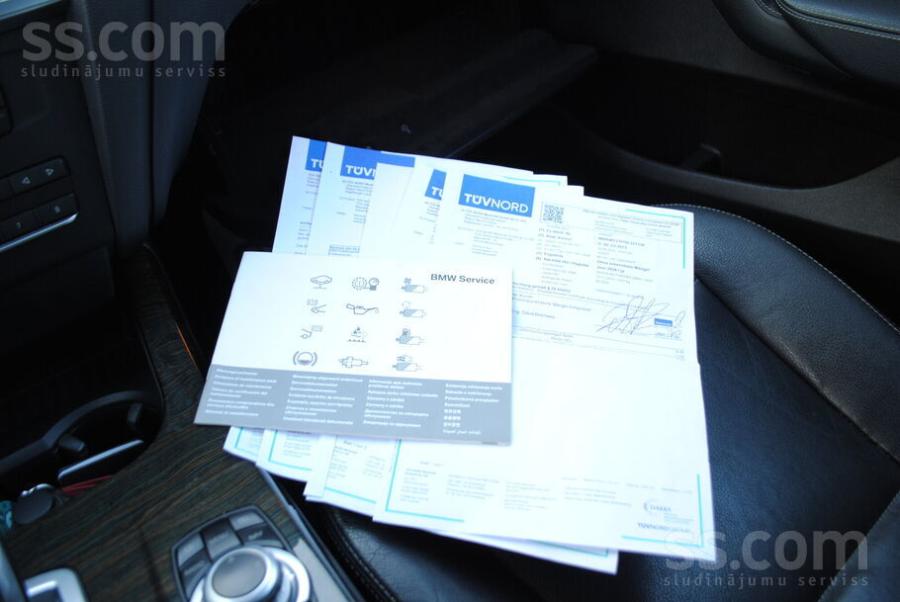 Black BMW X3 2011 in Riga, with an engine capacity of 2.00 L and mileage of 240 thousand km for 10590 €, photo 29 on AUTOMOTO.COM.LV