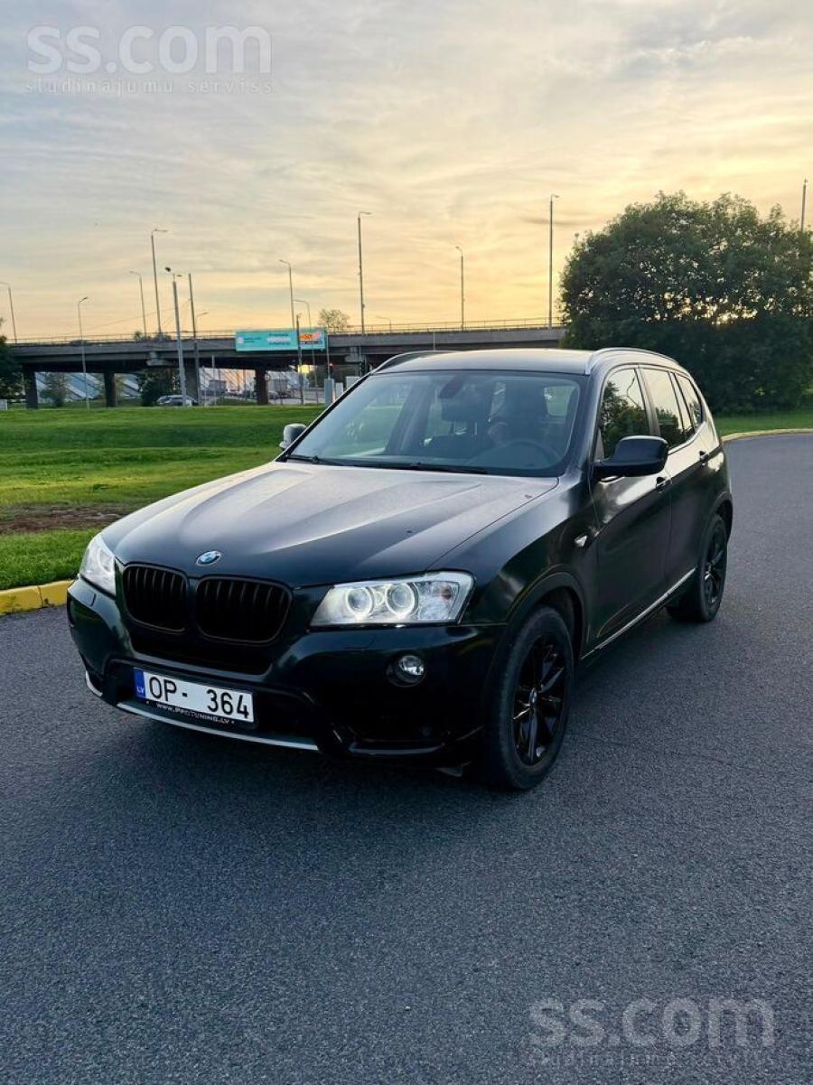 Melns BMW X3 2011 Rīga, ar dzinēja tilpumu 2.00 L un nobraukumu 310 tūkst. km par 7800 €, foto 5 vietnē AUTOMOTO.COM.LV