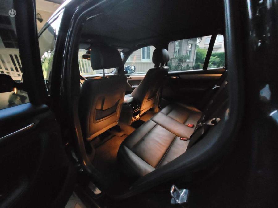 Melns BMW X3 2011 Šauļi, ar dzinēja tilpumu 2.00 L un nobraukumu 263 tūkst. km par 9650 €, foto 12 vietnē AUTOMOTO.COM.LV