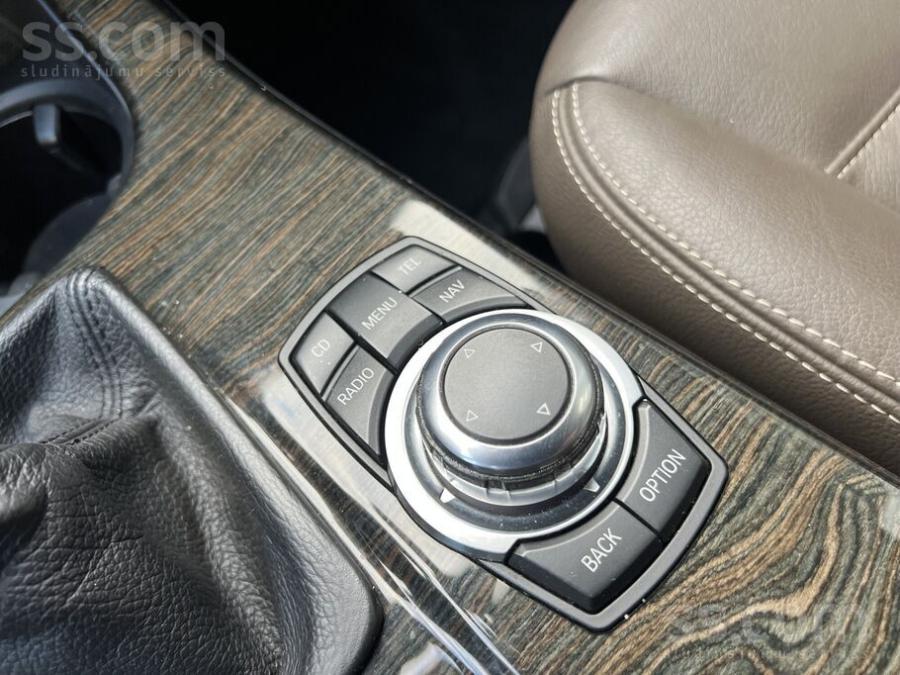 Black BMW X3 2011 in Jekabpils, with an engine capacity of 2.00 L and mileage of 226 thousand km for 9400 €, photo 23 on AUTOMOTO.COM.LV