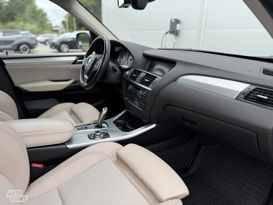 Melns BMW X3 2011 Panevēža, ar dzinēja tilpumu 2.00 L un nobraukumu 356 tūkst. km par 7600 €, foto 12 vietnē AUTOMOTO.COM.LV