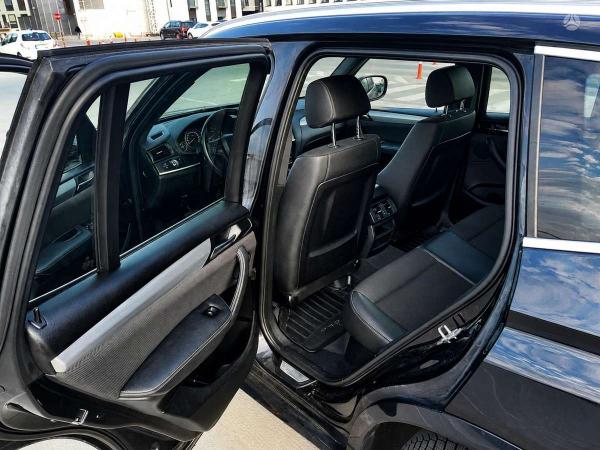 Black BMW X3 2011 in Vilnius, with an engine capacity of 2.00 L and mileage of 230 thousand km for 10 €, photo 8 on AUTOMOTO.COM.LV