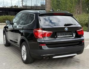 Black BMW X3 2011 in Vilnius, with an engine capacity of 2.00 L and mileage of 198 thousand km for 8800 €, photo 5 on AUTOMOTO.COM.LV