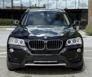 Black BMW X3 2011 in Vilnius, with an engine capacity of 2.00 L and mileage of 198 thousand km for 8800 €, photo 6 on AUTOMOTO.COM.LV