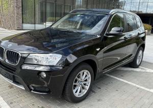Black BMW X3 2011 in Vilnius, with an engine capacity of 2.00 L and mileage of 198 thousand km for 8800 €, photo 9 on AUTOMOTO.COM.LV