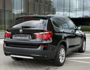 Black BMW X3 2011 in Vilnius, with an engine capacity of 2.00 L and mileage of 198 thousand km for 8800 €, photo 19 on AUTOMOTO.COM.LV