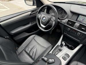Black BMW X3 2011 in Vilnius, with an engine capacity of 2.00 L and mileage of 198 thousand km for 8800 €, photo 28 on AUTOMOTO.COM.LV