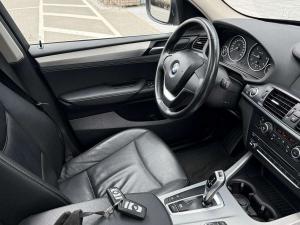 Black BMW X3 2011 in Vilnius, with an engine capacity of 2.00 L and mileage of 198 thousand km for 8800 €, photo 31 on AUTOMOTO.COM.LV