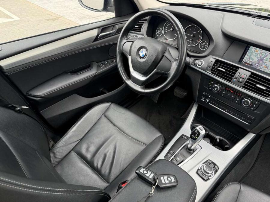 Black BMW X3 2011 in Vilnius, with an engine capacity of 2.00 L and mileage of 198 thousand km for 8800 €, photo 33 on AUTOMOTO.COM.LV