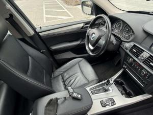 Black BMW X3 2011 in Vilnius, with an engine capacity of 2.00 L and mileage of 198 thousand km for 8800 €, photo 34 on AUTOMOTO.COM.LV
