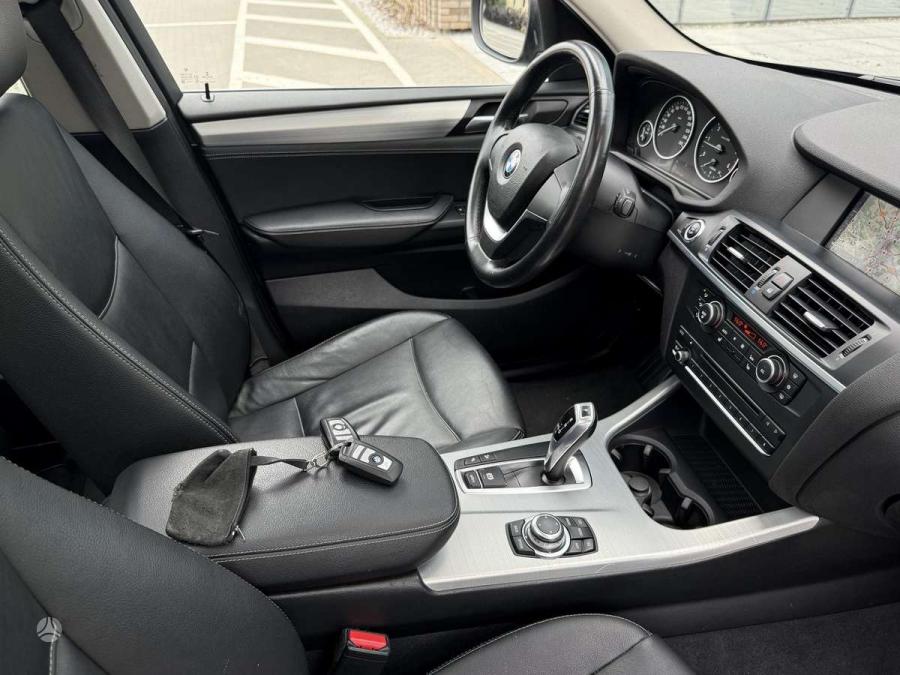 Black BMW X3 2011 in Vilnius, with an engine capacity of 2.00 L and mileage of 198 thousand km for 8800 €, photo 36 on AUTOMOTO.COM.LV