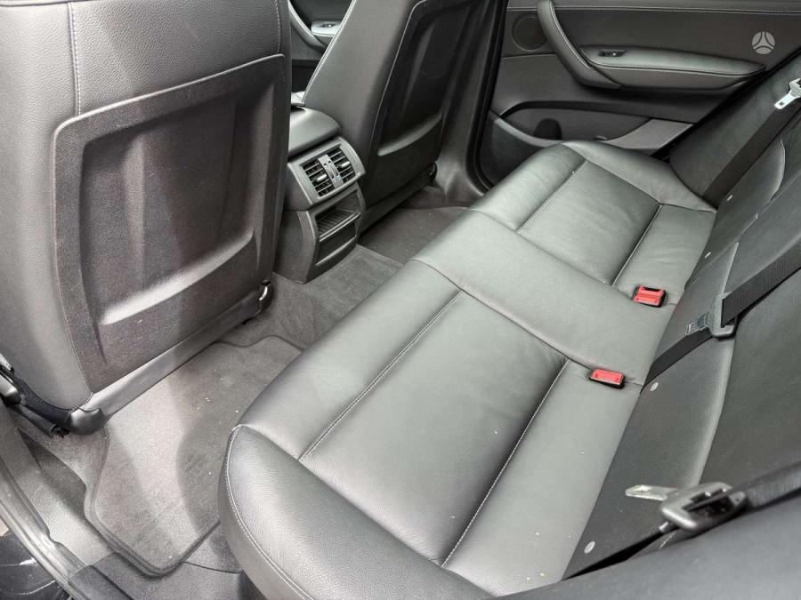 Black BMW X3 2011 in Vilnius, with an engine capacity of 2.00 L and mileage of 198 thousand km for 8800 €, photo 40 on AUTOMOTO.COM.LV