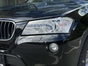 Black BMW X3 2011 in Vilnius, with an engine capacity of 2.00 L and mileage of 198 thousand km for 8800 €, photo 45 on AUTOMOTO.COM.LV