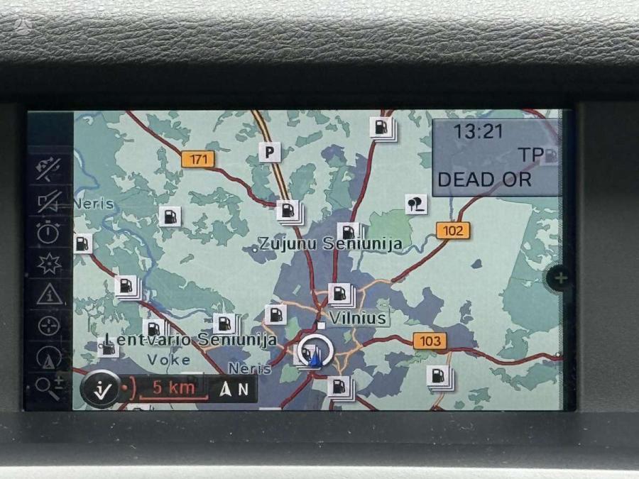Black BMW X3 2011 in Vilnius, with an engine capacity of 2.00 L and mileage of 198 thousand km for 8800 €, photo 47 on AUTOMOTO.COM.LV