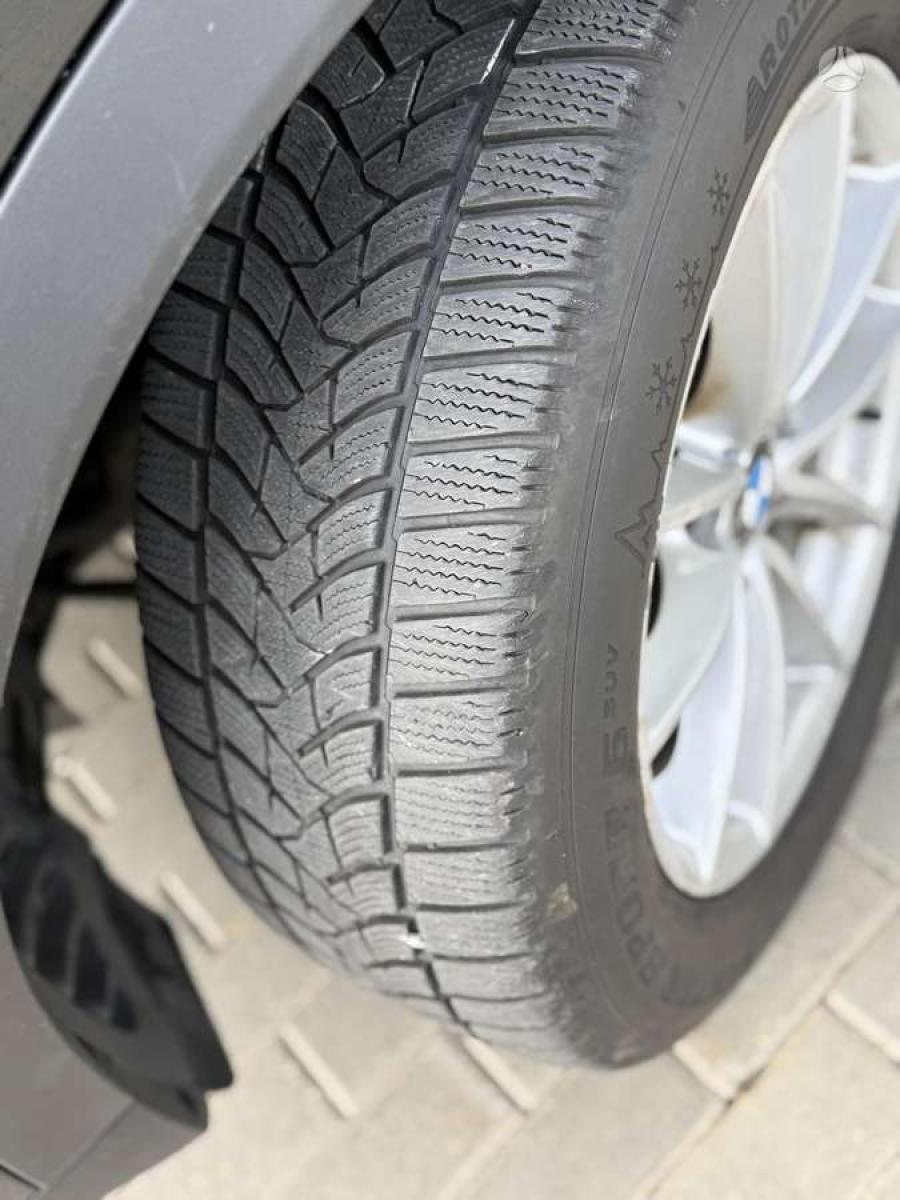 Black BMW X3 2011 in Vilnius, with an engine capacity of 2.00 L and mileage of 198 thousand km for 8800 €, photo 53 on AUTOMOTO.COM.LV