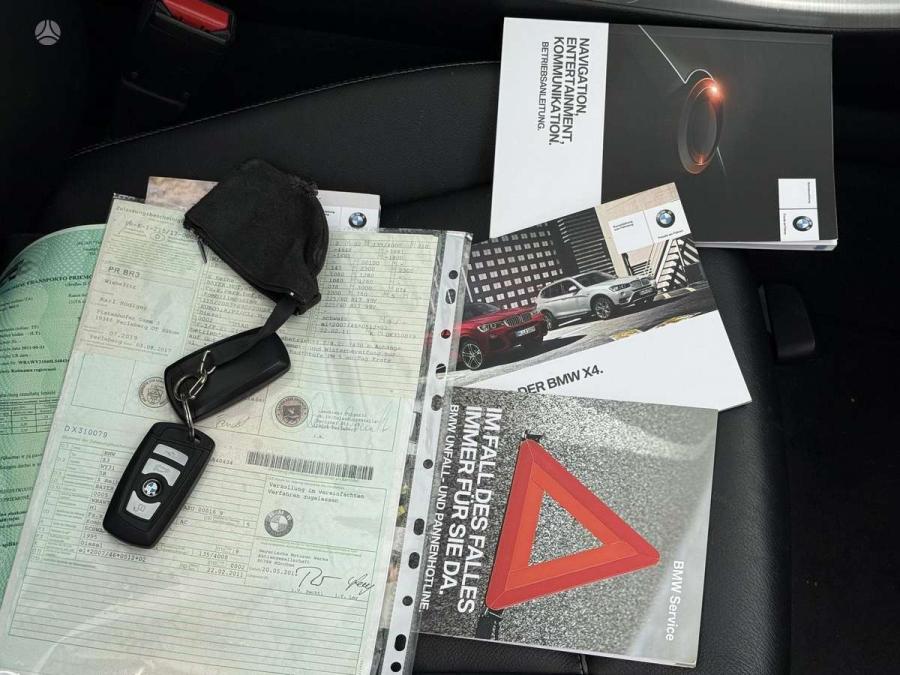 Black BMW X3 2011 in Vilnius, with an engine capacity of 2.00 L and mileage of 198 thousand km for 8800 €, photo 56 on AUTOMOTO.COM.LV