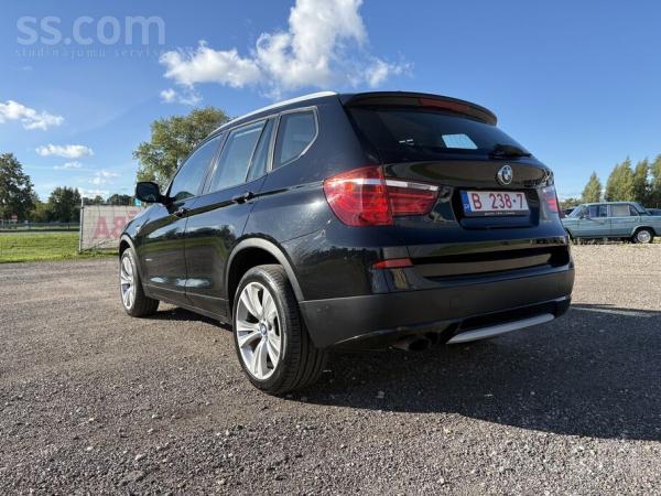 Melns BMW X3 2011 Daugavpils, ar dzinēja tilpumu 2.00 L un nobraukumu 239 tūkst. km par 8950 €, foto 4 vietnē AUTOMOTO.COM.LV
