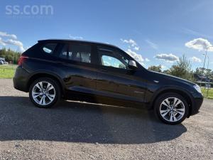 Melns BMW X3 2011 Daugavpils, ar dzinēja tilpumu 2.00 L un nobraukumu 239 tūkst. km par 8950 €, foto 7 vietnē AUTOMOTO.COM.LV