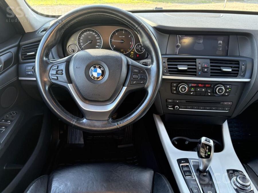 Melns BMW X3 2011 Daugavpils, ar dzinēja tilpumu 2.00 L un nobraukumu 239 tūkst. km par 8950 €, foto 11 vietnē AUTOMOTO.COM.LV