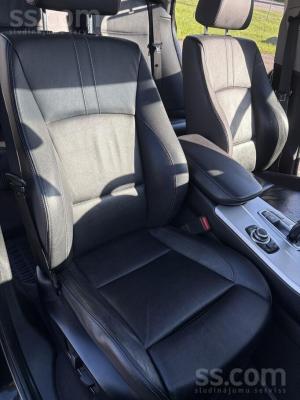 Melns BMW X3 2011 Daugavpils, ar dzinēja tilpumu 2.00 L un nobraukumu 239 tūkst. km par 8950 €, foto 20 vietnē AUTOMOTO.COM.LV