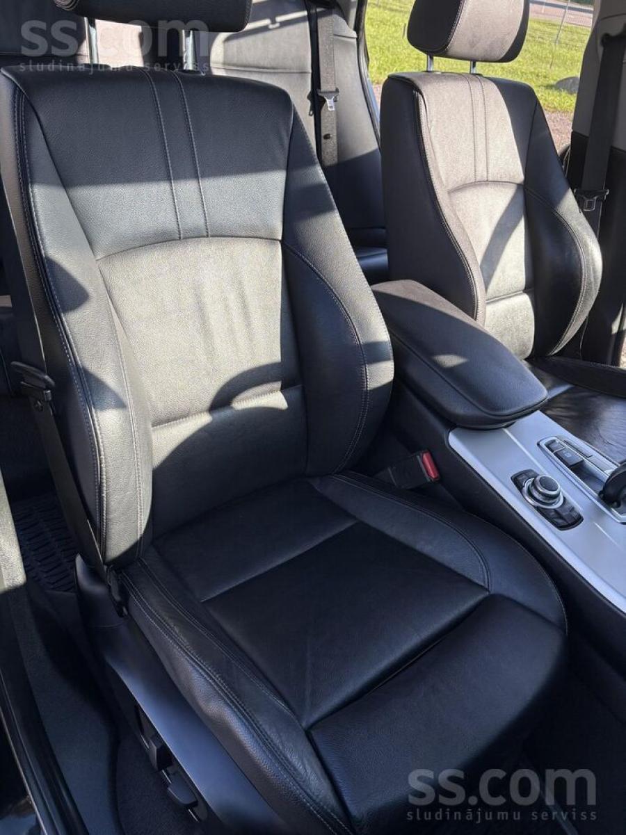 Melns BMW X3 2011 Daugavpils, ar dzinēja tilpumu 2.00 L un nobraukumu 239 tūkst. km par 8950 €, foto 20 vietnē AUTOMOTO.COM.LV