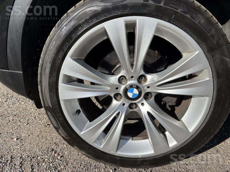 Melns BMW X3 2011 Daugavpils, ar dzinēja tilpumu 2.00 L un nobraukumu 239 tūkst. km par 8950 €, foto 26 vietnē AUTOMOTO.COM.LV