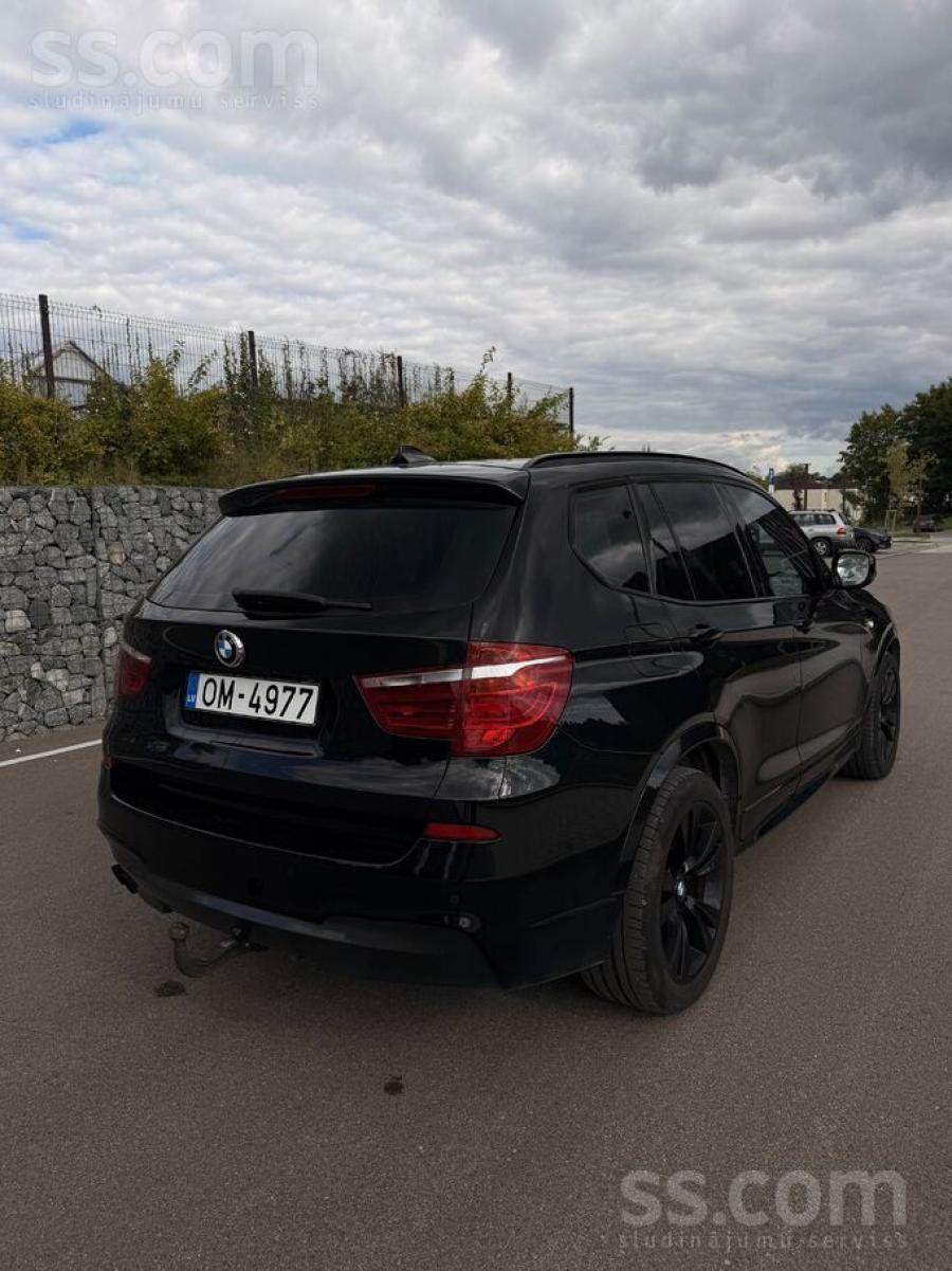 Melns BMW X3 2011 Rēzekne, ar dzinēja tilpumu 3.00 L un nobraukumu 295 tūkst. km par 12000 €, foto 4 vietnē AUTOMOTO.COM.LV